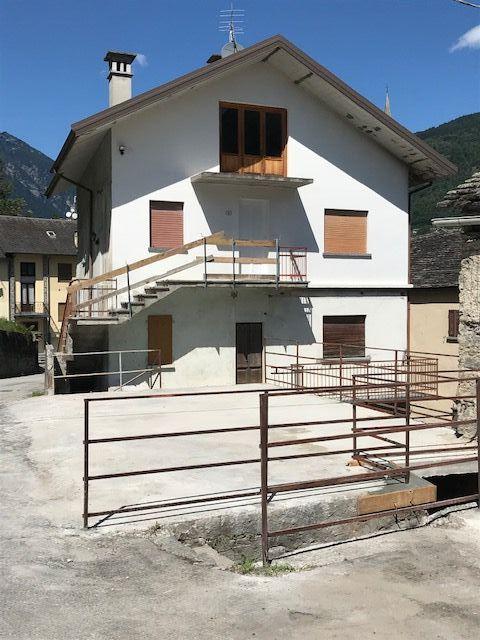 Casa indipendente in vendita a Crodo