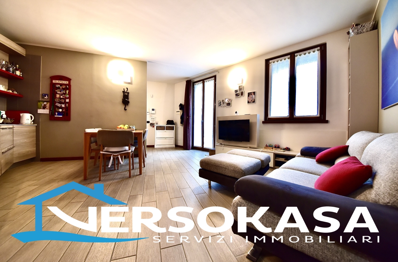 Appartamento in vendita a Aicurzio