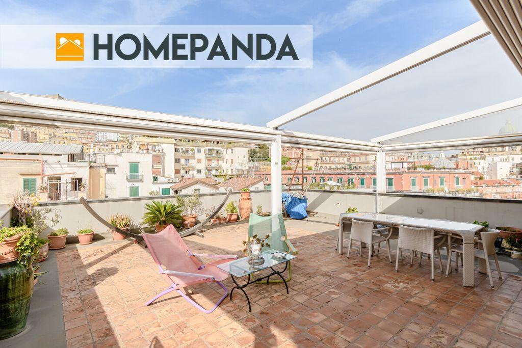 Appartamento in vendita a Napoli