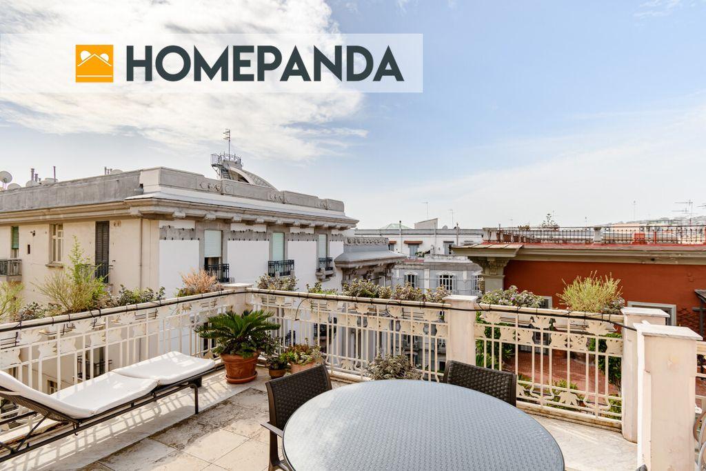 Appartamento in vendita a Napoli