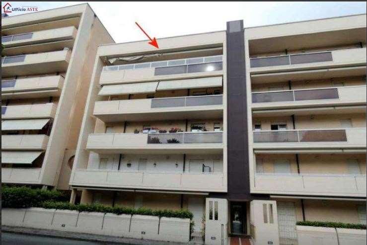 Appartamento in vendita a Viareggio