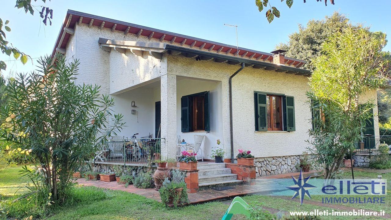 Villa in vendita a Massa