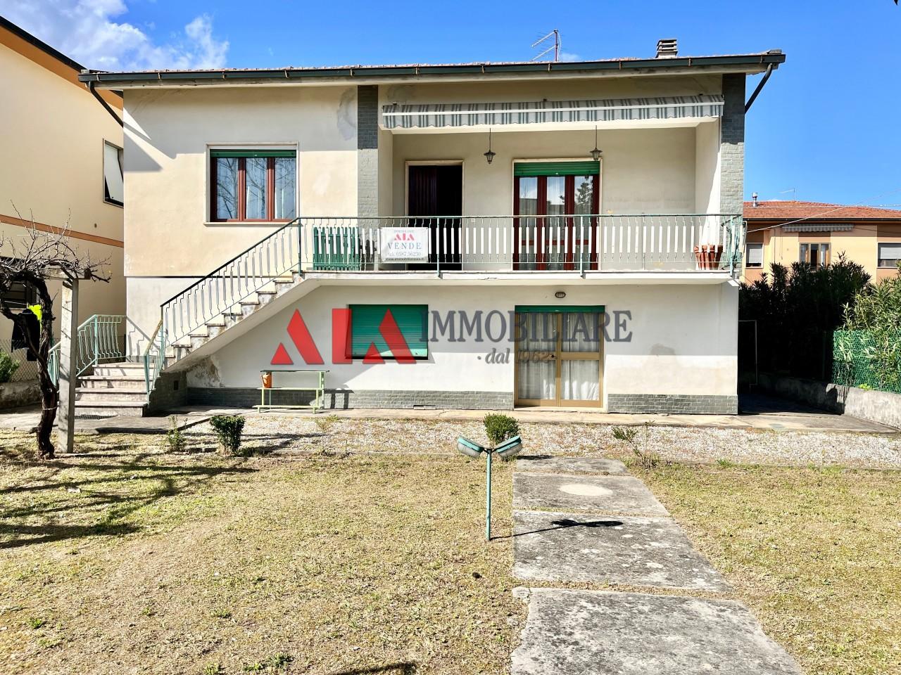 Villa in vendita a Calcinaia