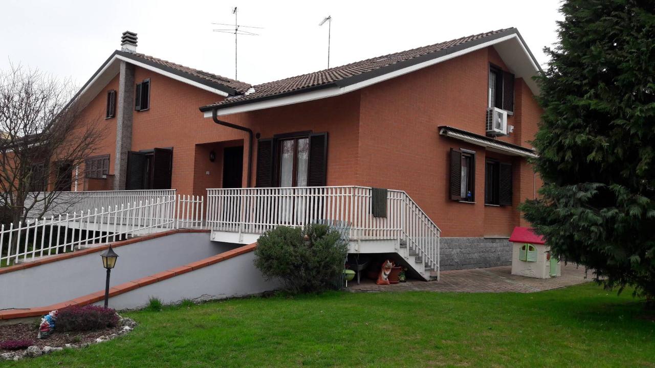 Villa in vendita a Alessandria