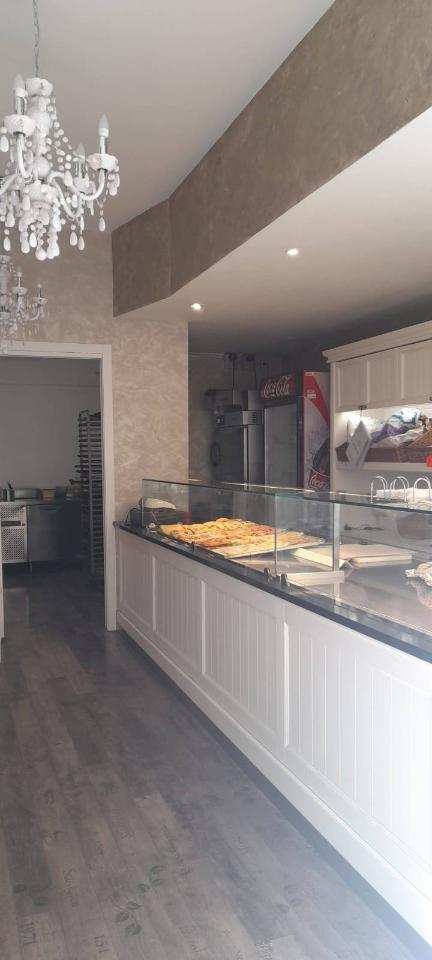 Esercizio commerciale in vendita a Alessandria