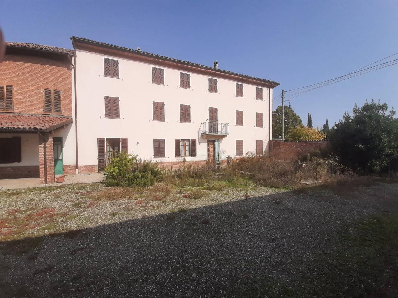 Casa indipendente in vendita a Gamalero