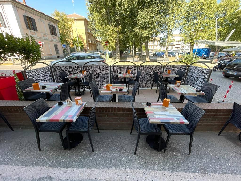 Esercizio commerciale in vendita a Alessandria