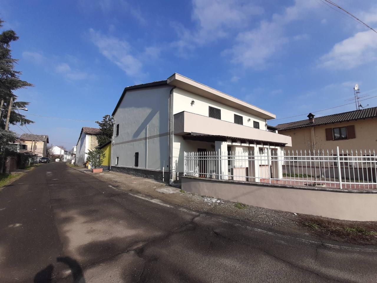Casa indipendente in vendita a Alessandria