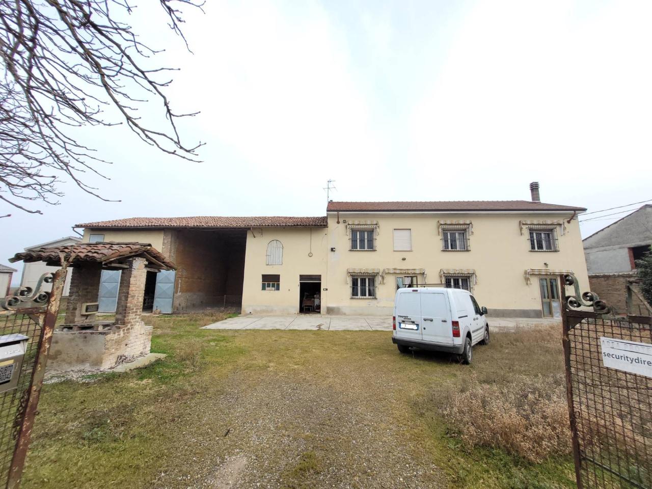 Casa indipendente in vendita a Alessandria