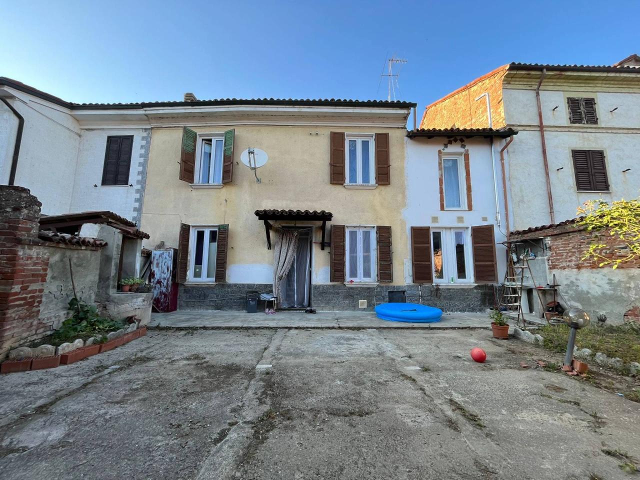 Casa indipendente in vendita a Castelspina