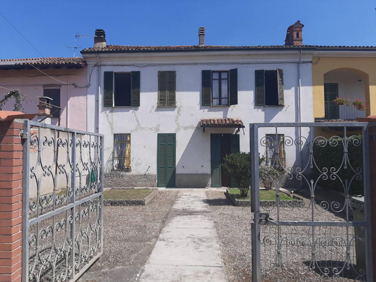 Casa indipendente in vendita a Alessandria