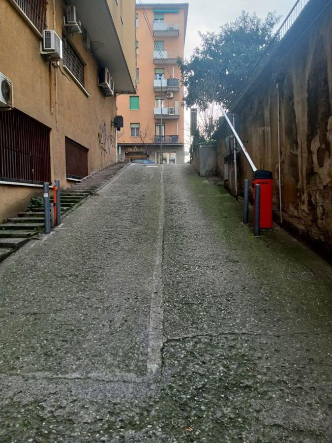 Magazzino in vendita a Bologna