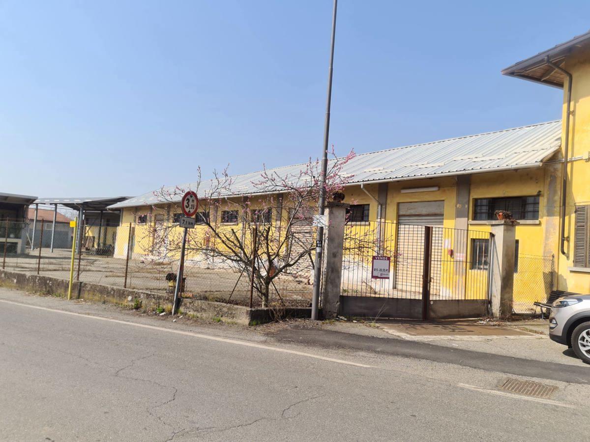 Capannone in vendita a Massazza