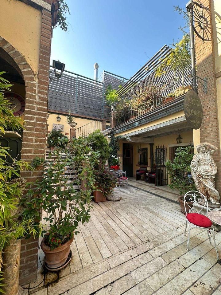 Villa in vendita a Bussolengo