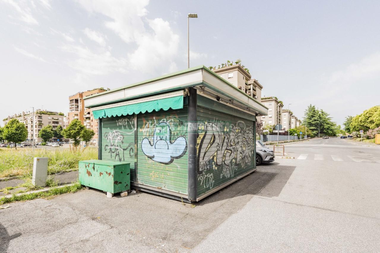 Edicola in vendita a Roma