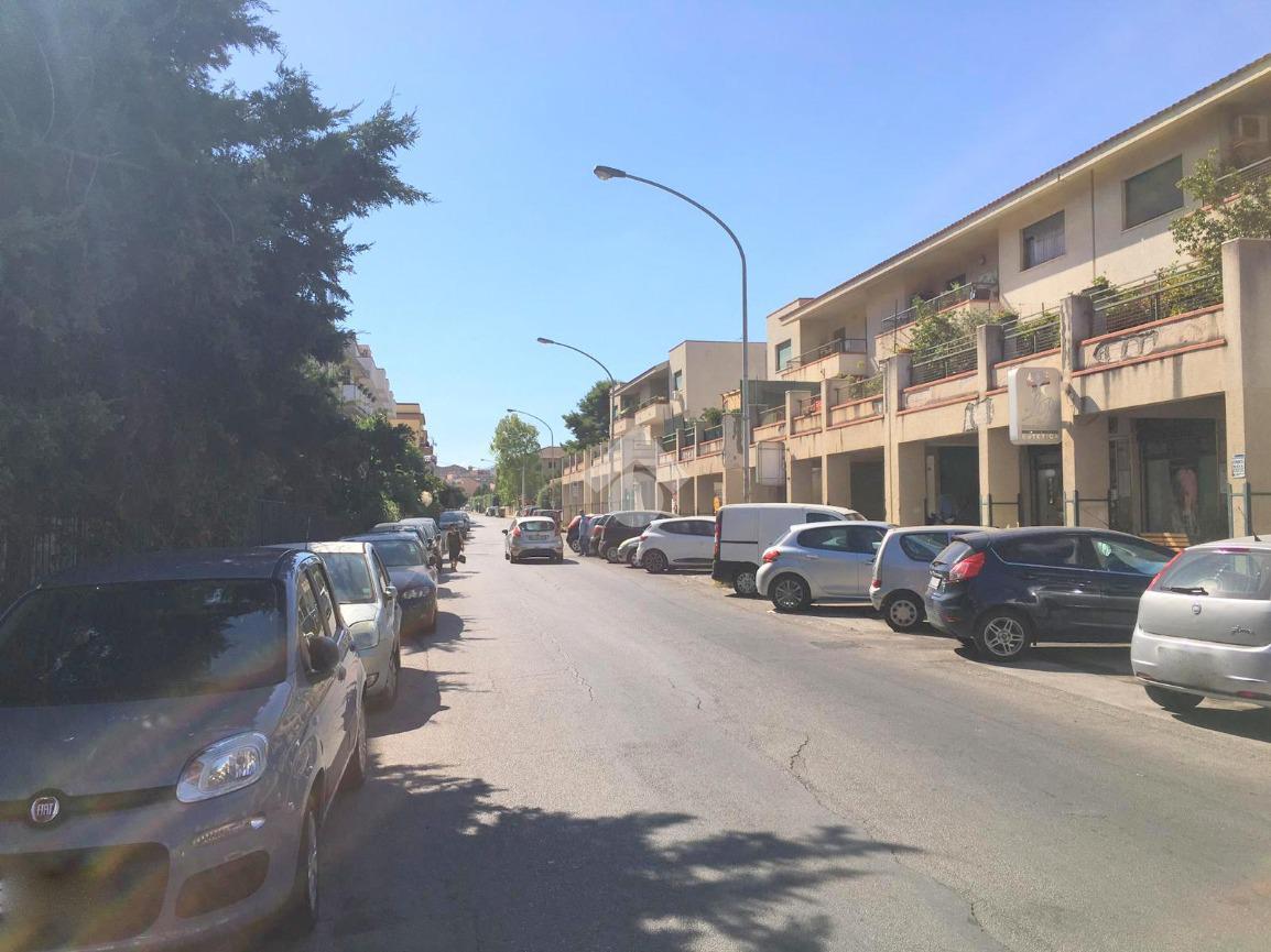 Box in vendita a Palermo