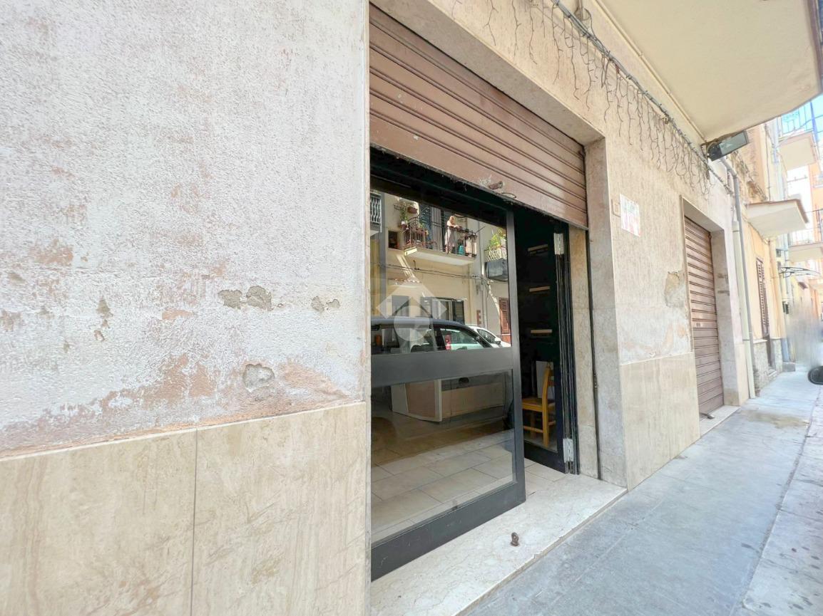 Negozio in vendita a Palermo