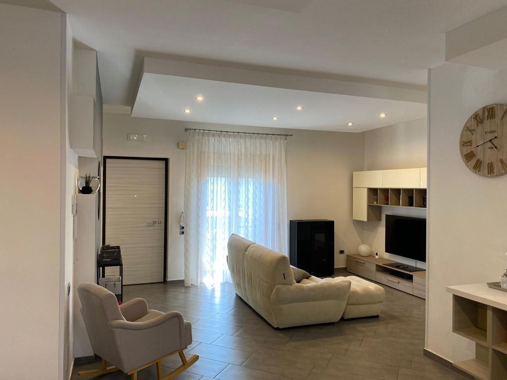 Appartamento in vendita a Battipaglia