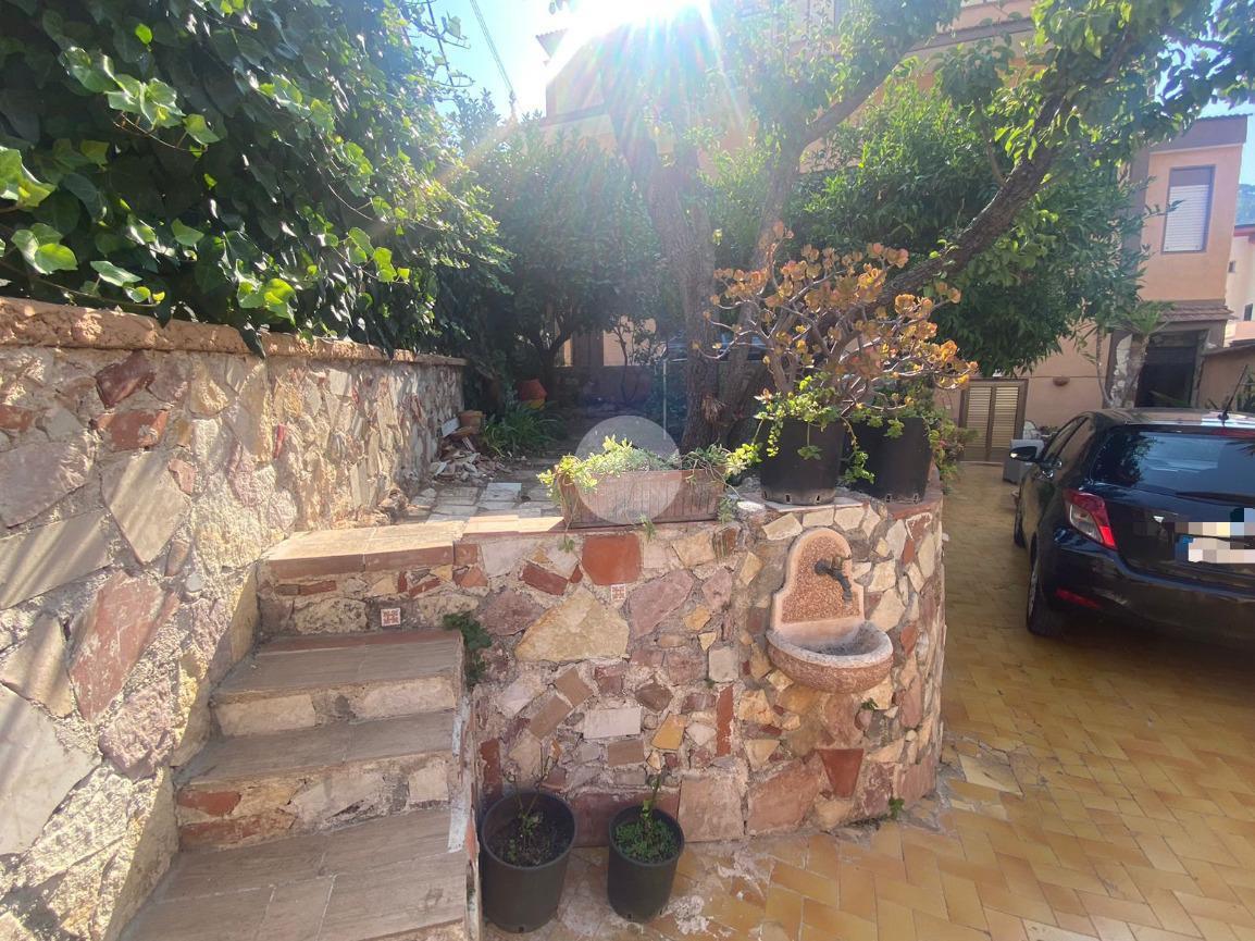 Casa indipendente in vendita a Palermo