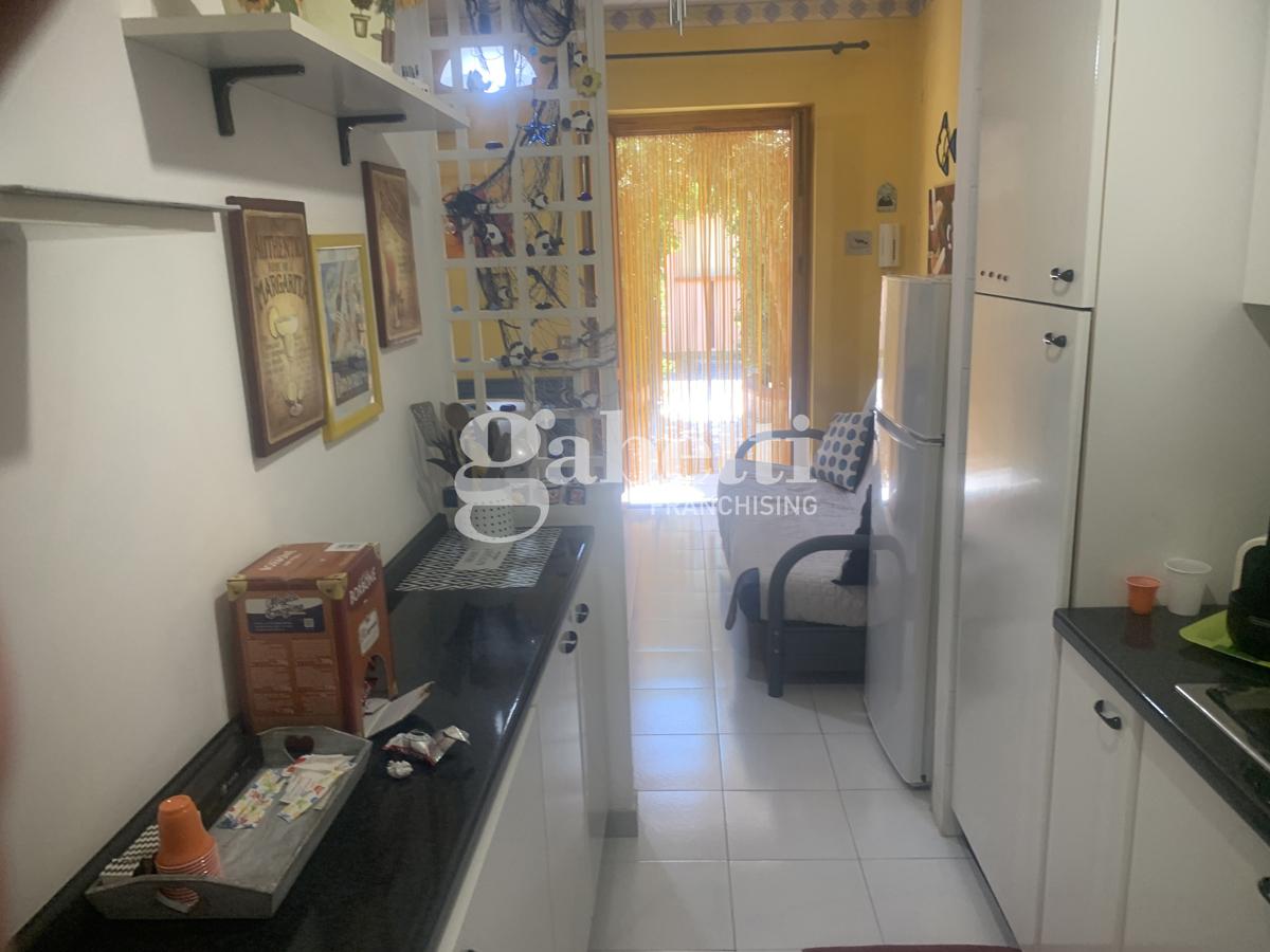 Villa in vendita a Campofelice Di Roccella