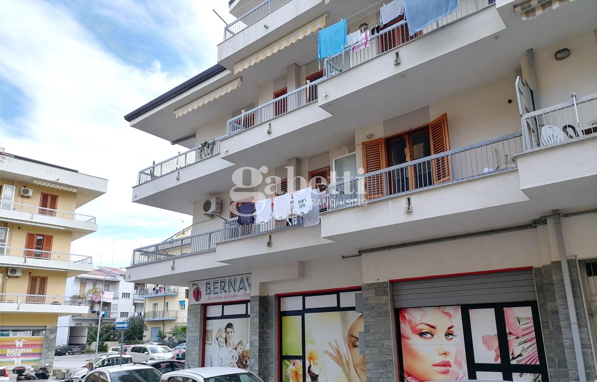 Appartamento in vendita a Sant'Agata Di Militello