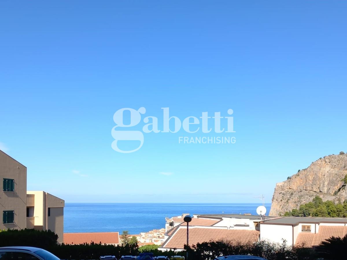 Appartamento in vendita a Cefalu'