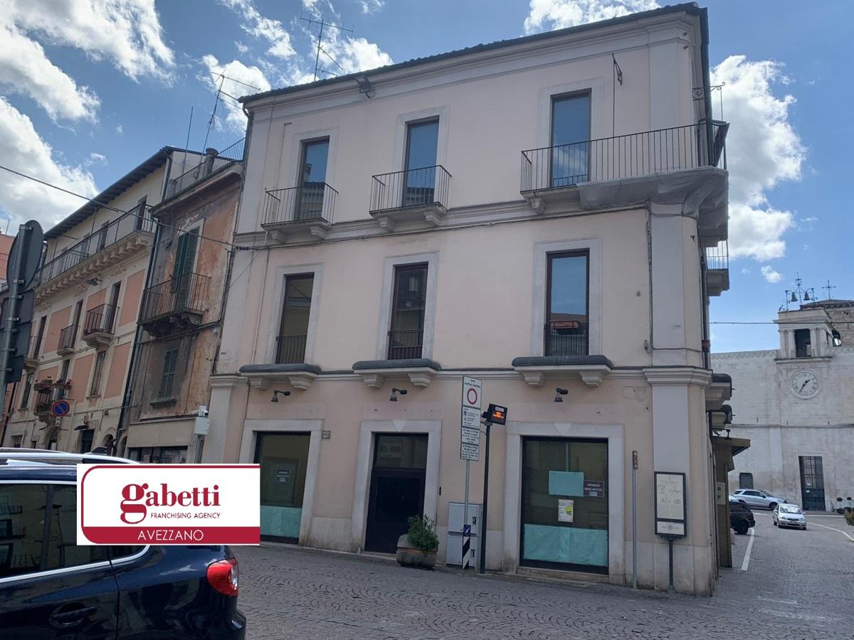 Negozio in vendita a Sulmona