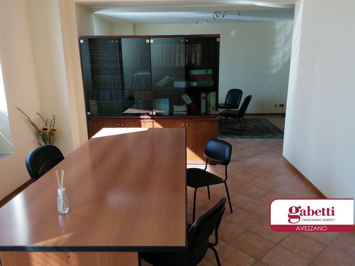 Ufficio in affitto a Avezzano