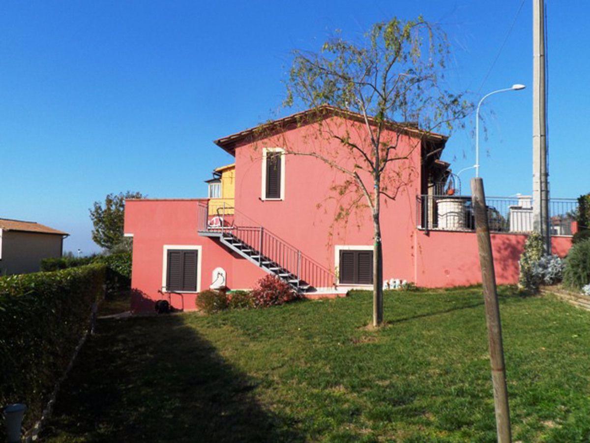 Casa indipendente in vendita a Assisi