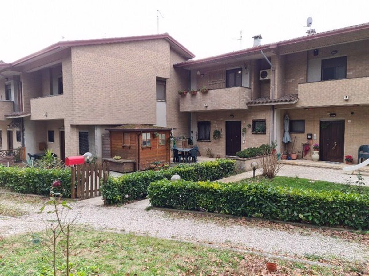 Appartamento in vendita a Assisi