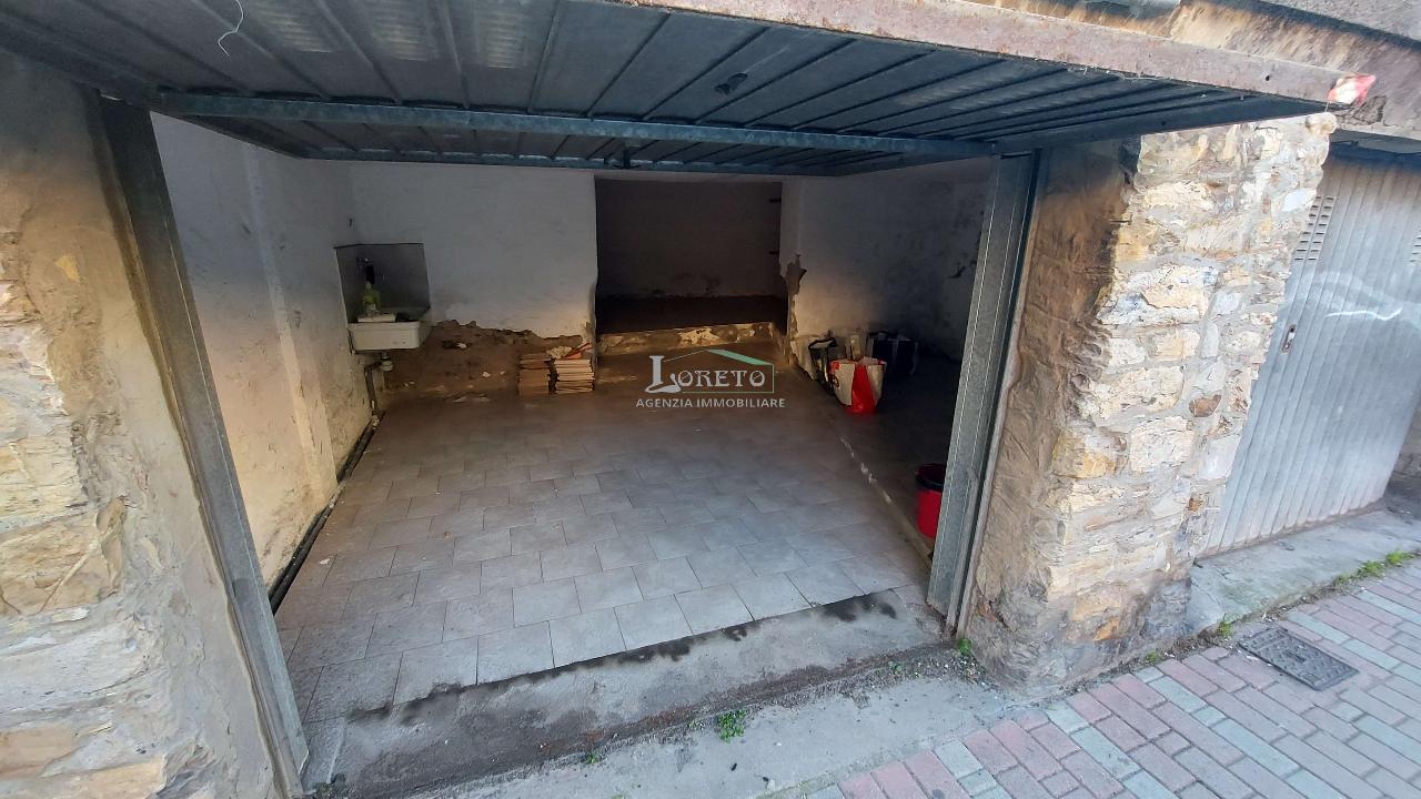 Garage - Posto auto in vendita a Rapallo