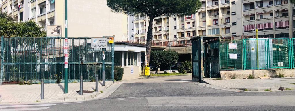 Box in vendita a Napoli
