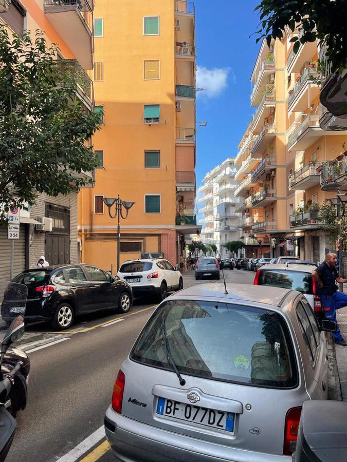 Negozio in affitto a Portici