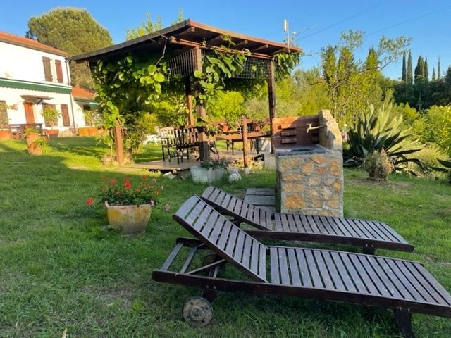 Casa indipendente in vendita a Sarzana