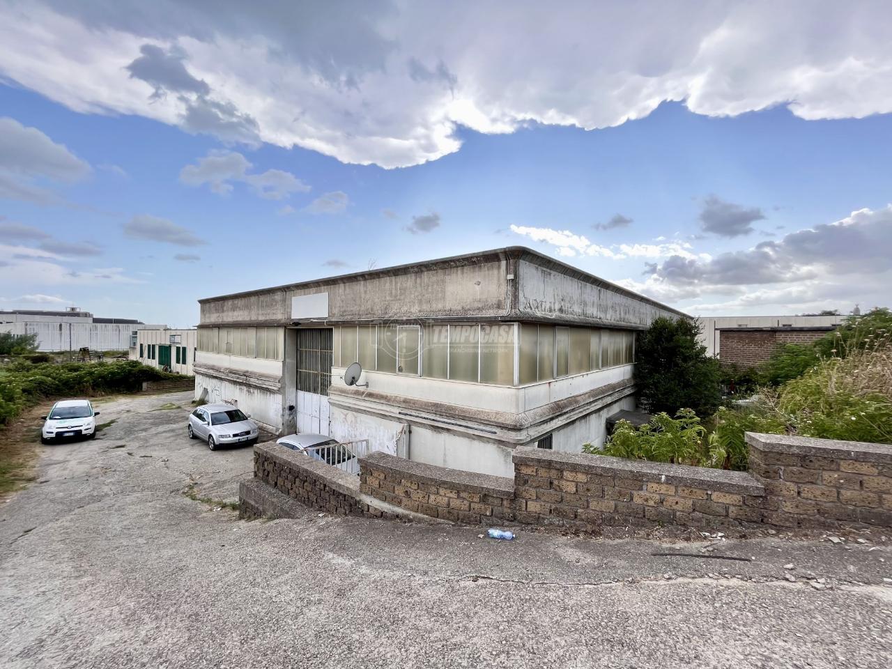 Capannone in vendita a Viterbo