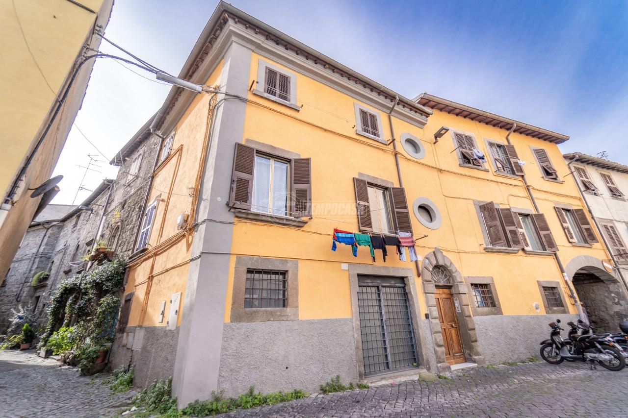 Appartamento in vendita a Viterbo