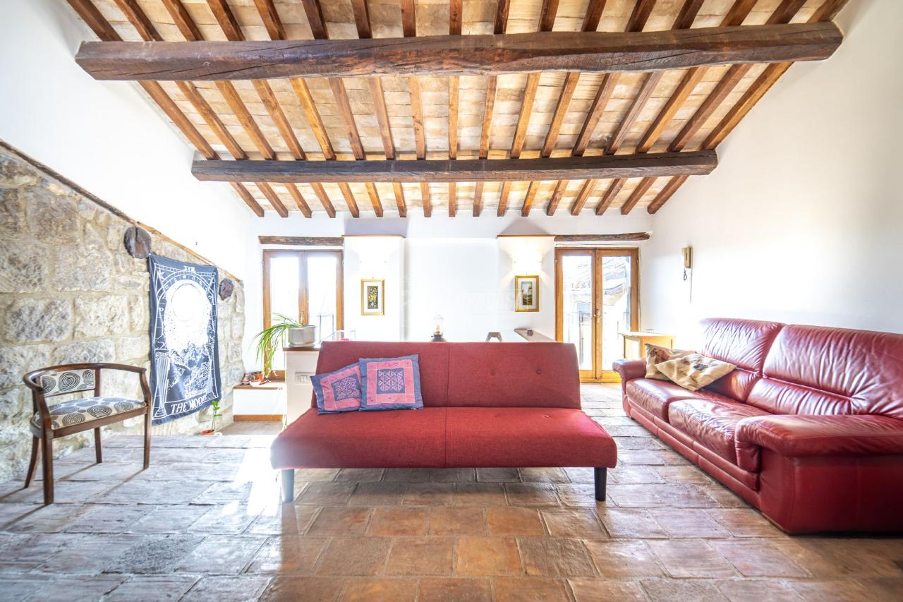 Appartamento in vendita a Viterbo