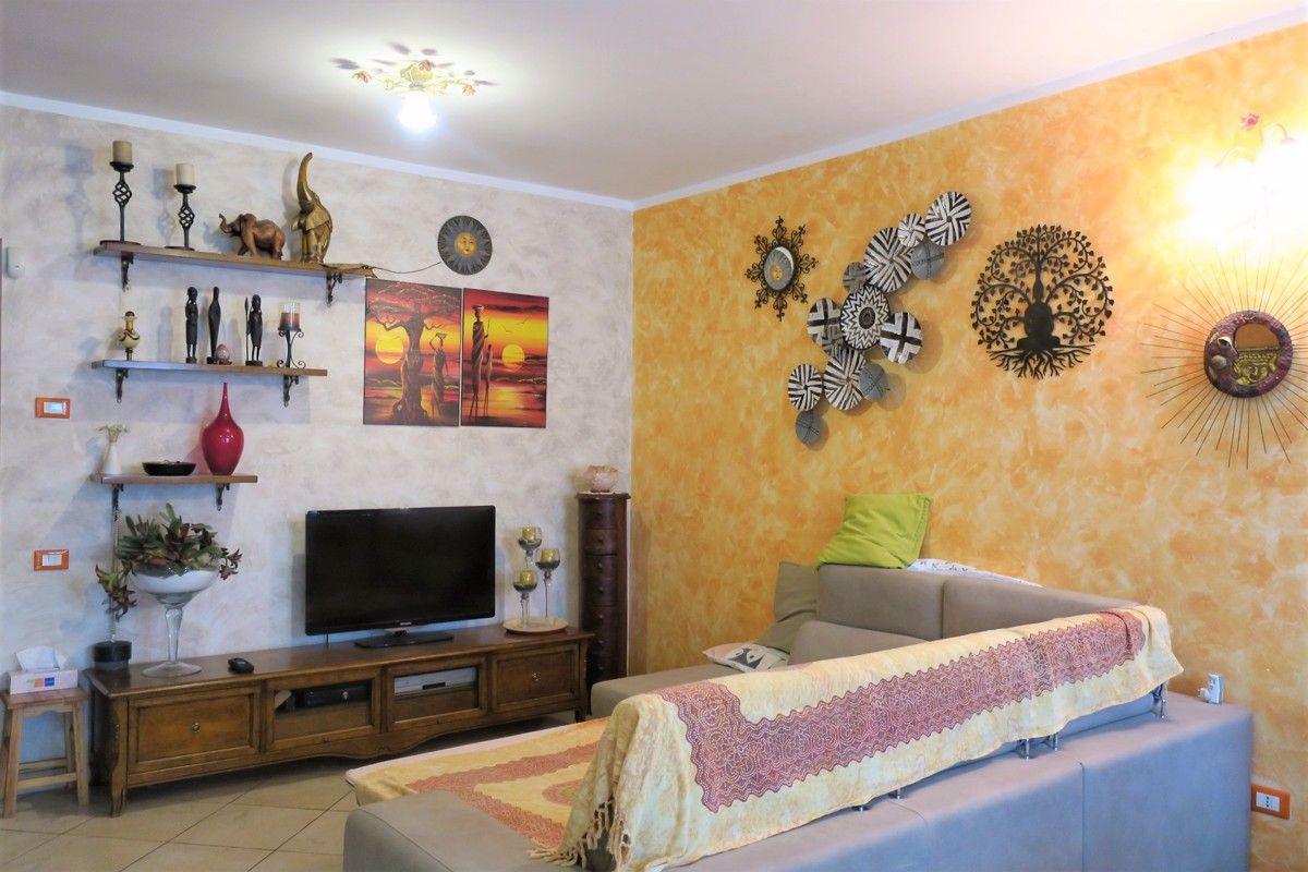 Villa a schiera in vendita a Locate Di Triulzi