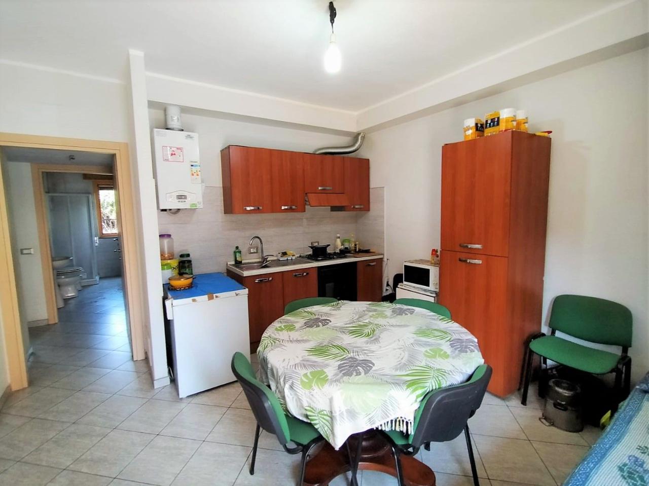 Appartamento in vendita a Locate Di Triulzi