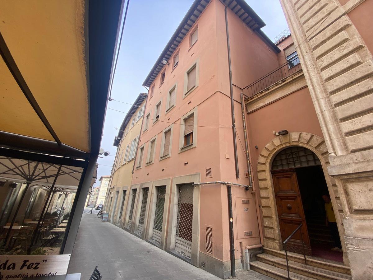 Ufficio in vendita a Citta' Di Castello