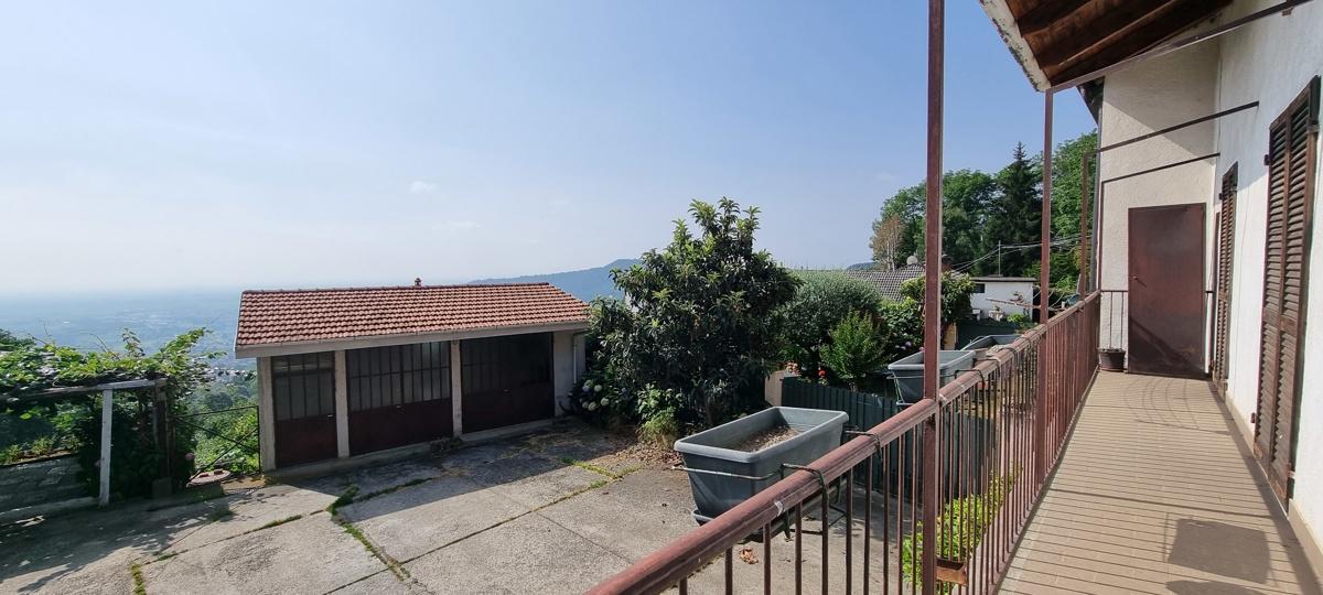 Rustico in vendita a Roletto