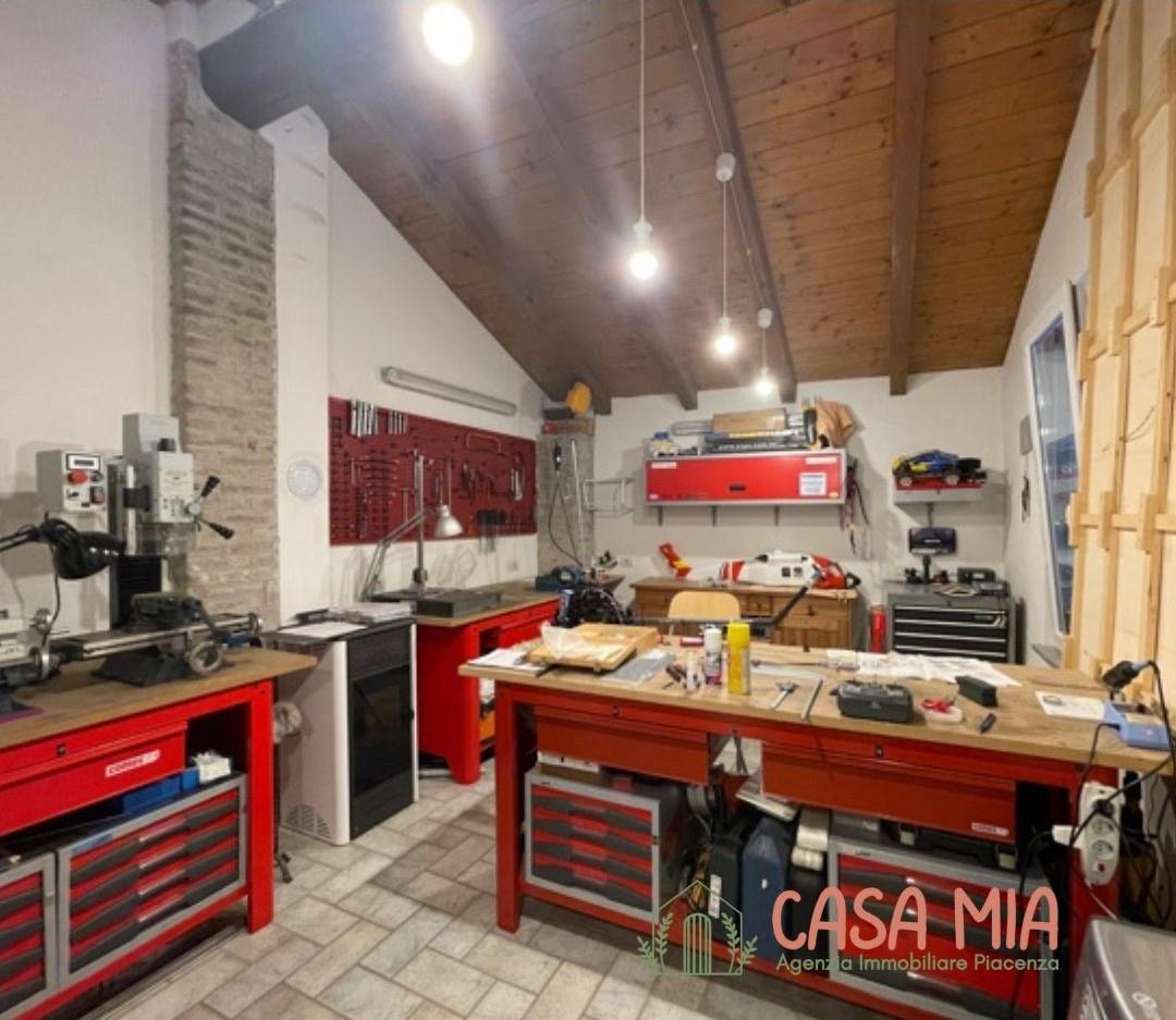 Villa a schiera in vendita a Gragnano Trebbiense