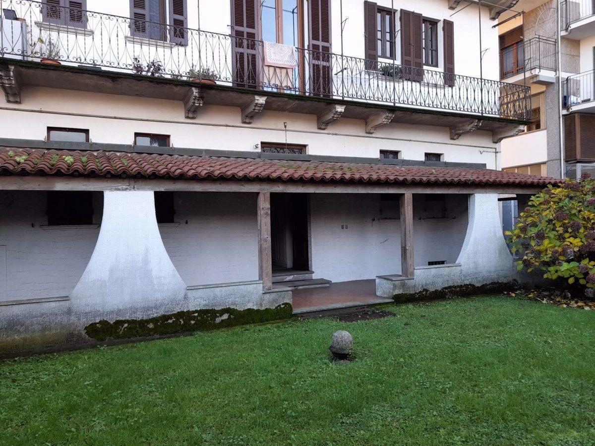 Ufficio in vendita a Borgomanero