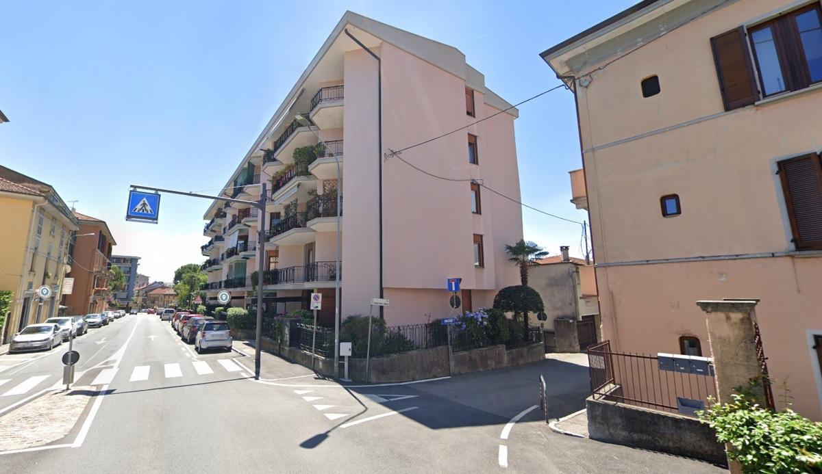 Box in affitto a Arona