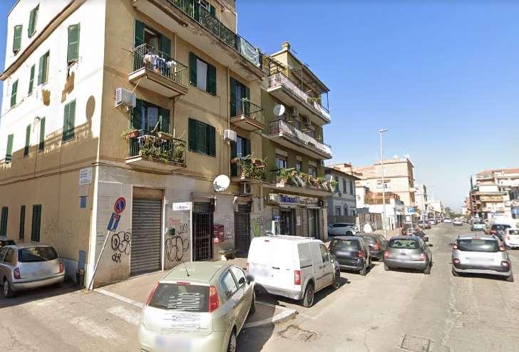 Negozio in vendita a Roma