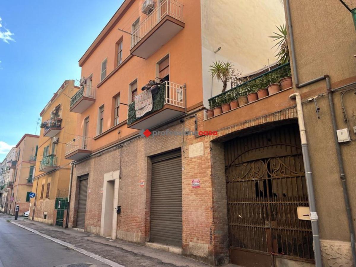 Magazzino in vendita a Foggia