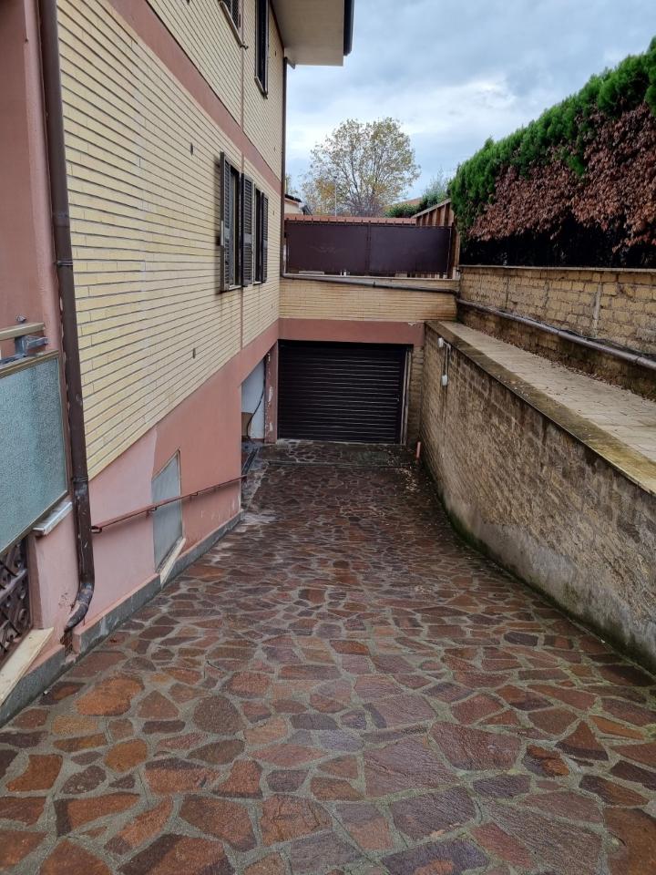 Magazzino in vendita a Ciampino