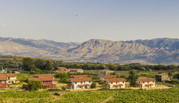 Palazzo in vendita a Castiglione Di Sicilia