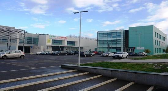 Palazzina commerciale in vendita a Tolentino