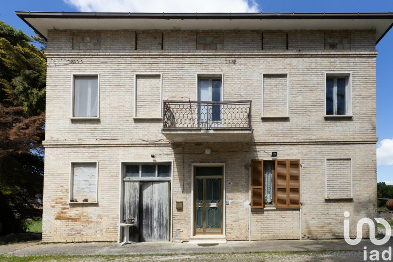 Casa indipendente in vendita a Montefiore Dell'Aso
